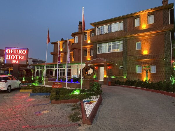 Ofuro World Hotel Spa - Esmirna
