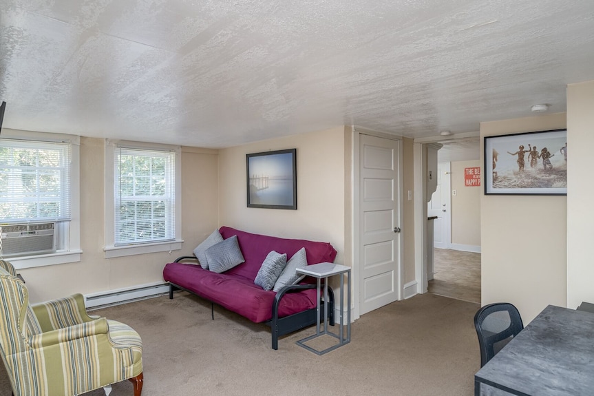 Beachside Retreat For 4 – Walk To Buckroe Beach - 維珍尼亞