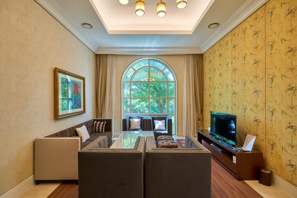 Crystal Valley Cc - Golden Village - Icheon-si