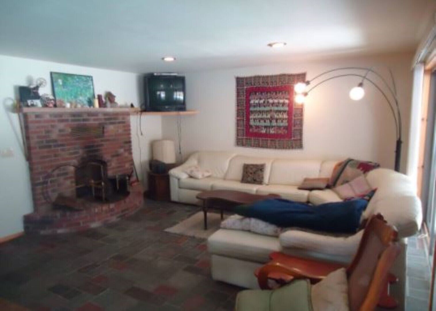 Expansive Lakehouse With Jacuzzi - Greenwich, NY