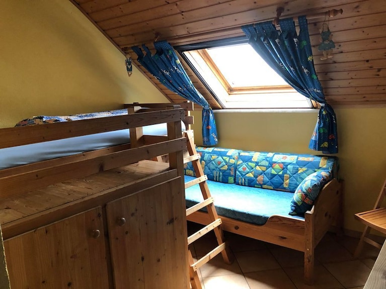 Ferienwohnung "Hühnernest" - Ferienwohnungen Steinackerhof - Rheinland-Pfalz