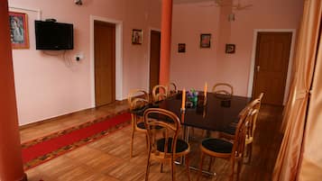 Quarto, 1 quarto, fumadores, varanda | Restaurantes