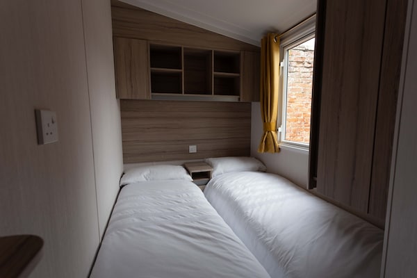 The Trout Van - Beautiful, Luxury Static Caravan - Aberdeenshire