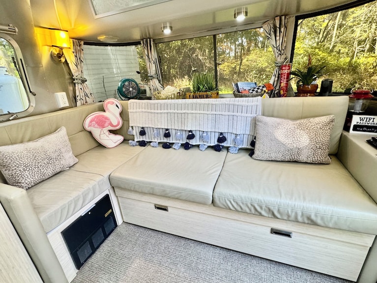 Airstream In Wine Country Hot Tub Extra Cost - Pennsylvania