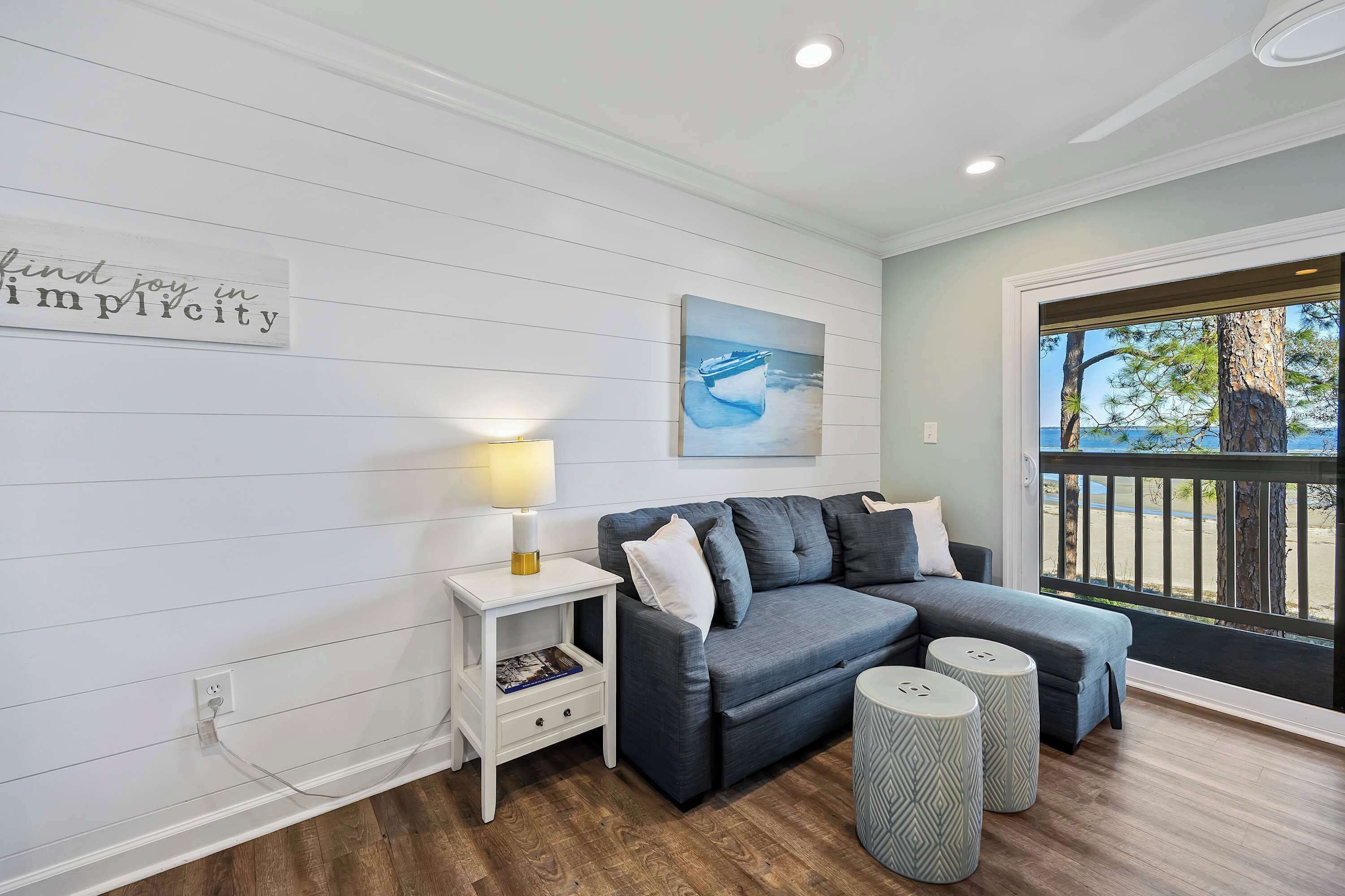 Unspoiled Beachfront Villa Sunrises From Balcony - Port Royal, SC