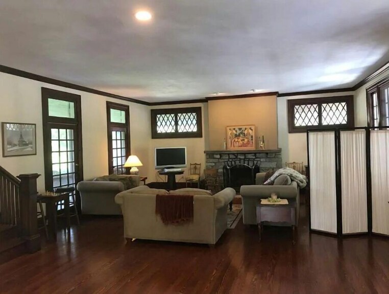 Beautiful, Spacious Historic Victorian Near Ski Liberty - Cunningham Falls State Park, Thurmont