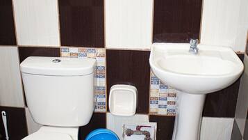 Um polibã, toalhas fornecidas