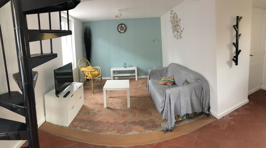 Petite Maison Rénovée à 15 Min Aéroport Beauvais - Oise