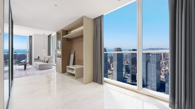 Crowne Plaza Dalian Xinghai by IHG