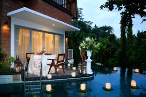 Villa, 1 quarto, varanda, vista para a piscina | Vista do quarto