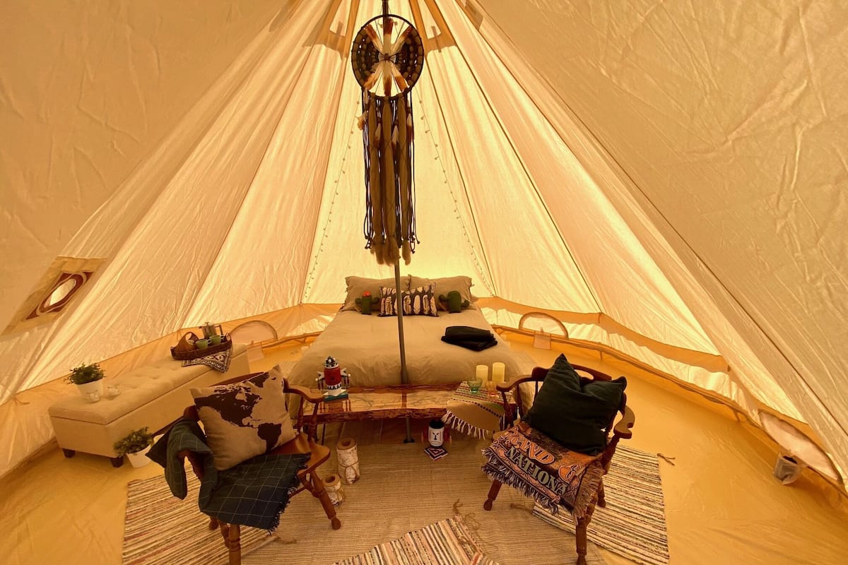 Tenda | Roupa de alta qualidade, edredões de penas