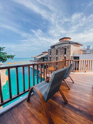 Family Villa Room | Varanda