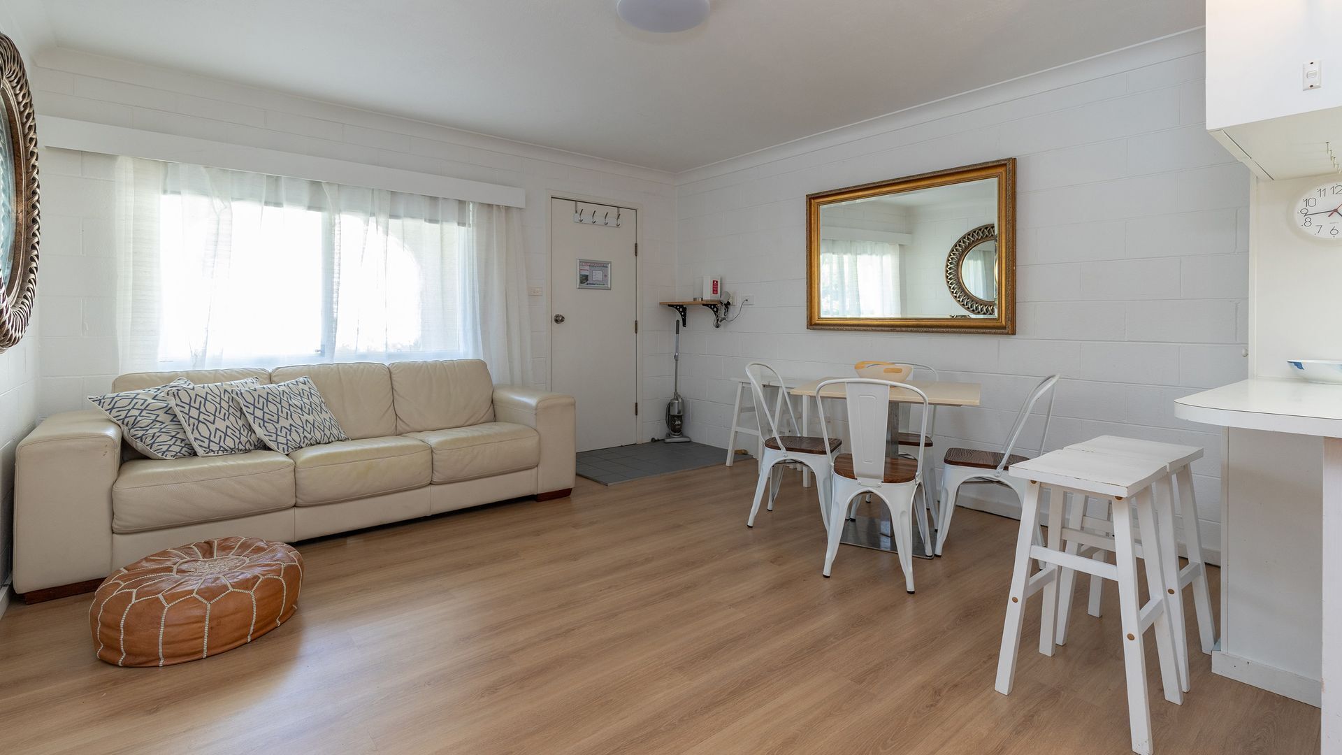 Blueys Beach Villa Manyana 11 - Boomerang Beach