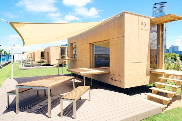 Snow Peak Osaka Rinku - Japan