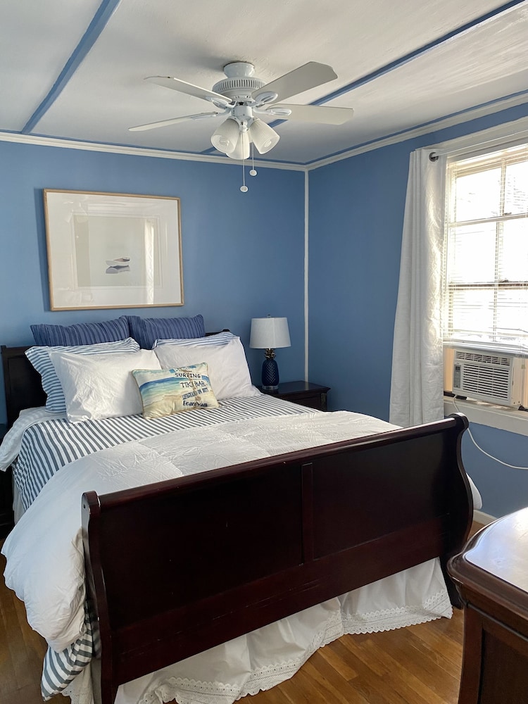 Stay In The Heart Of Newport! - Newport, RI
