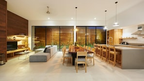 Casa, várias camas (Casa Moana) | 4 quartos