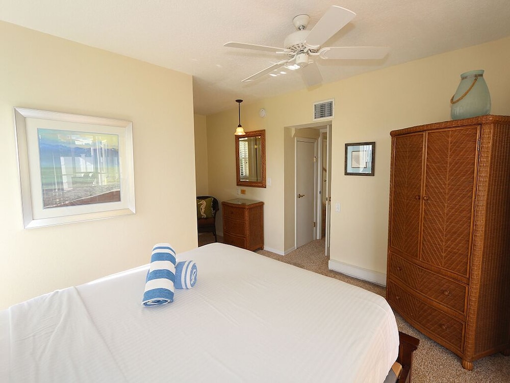 Beach Castle Resort #27 By Rva - Longboat Key, FL