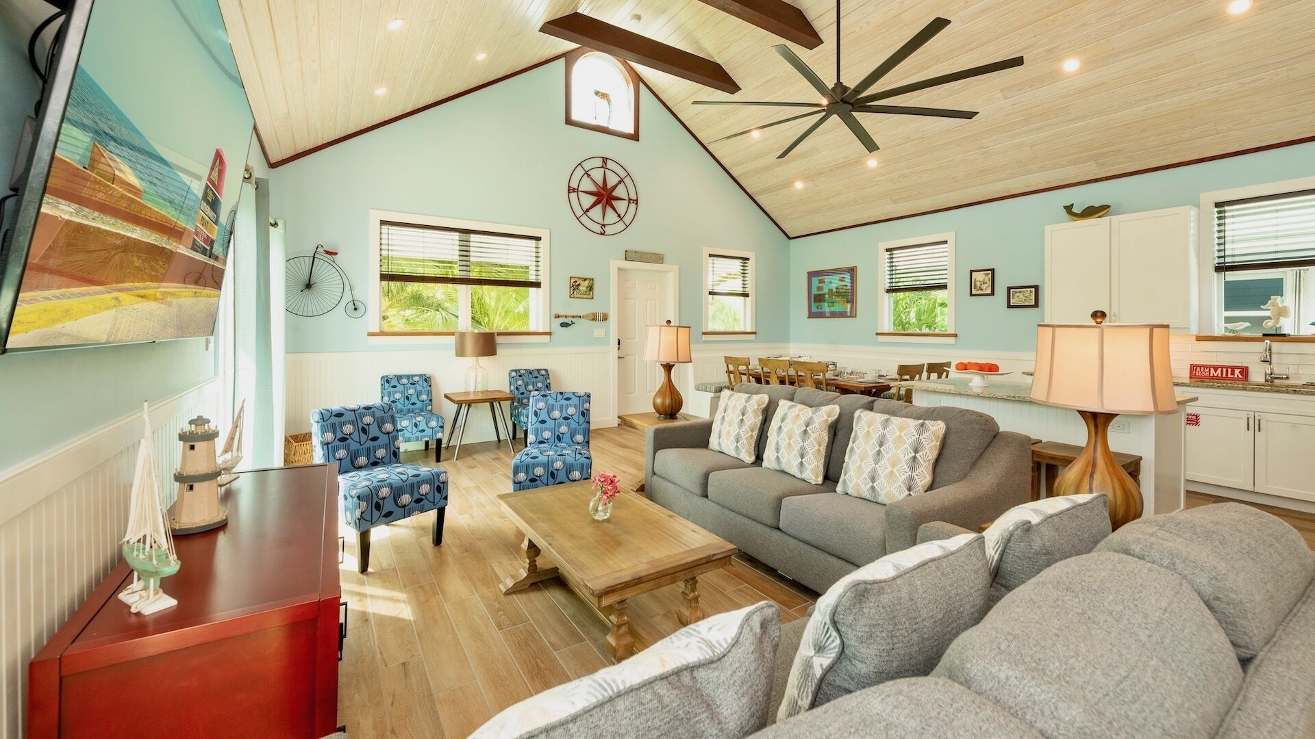 **Belle Of The Beach @ Casa East** Beach House + Last Key Services - Key West, FL