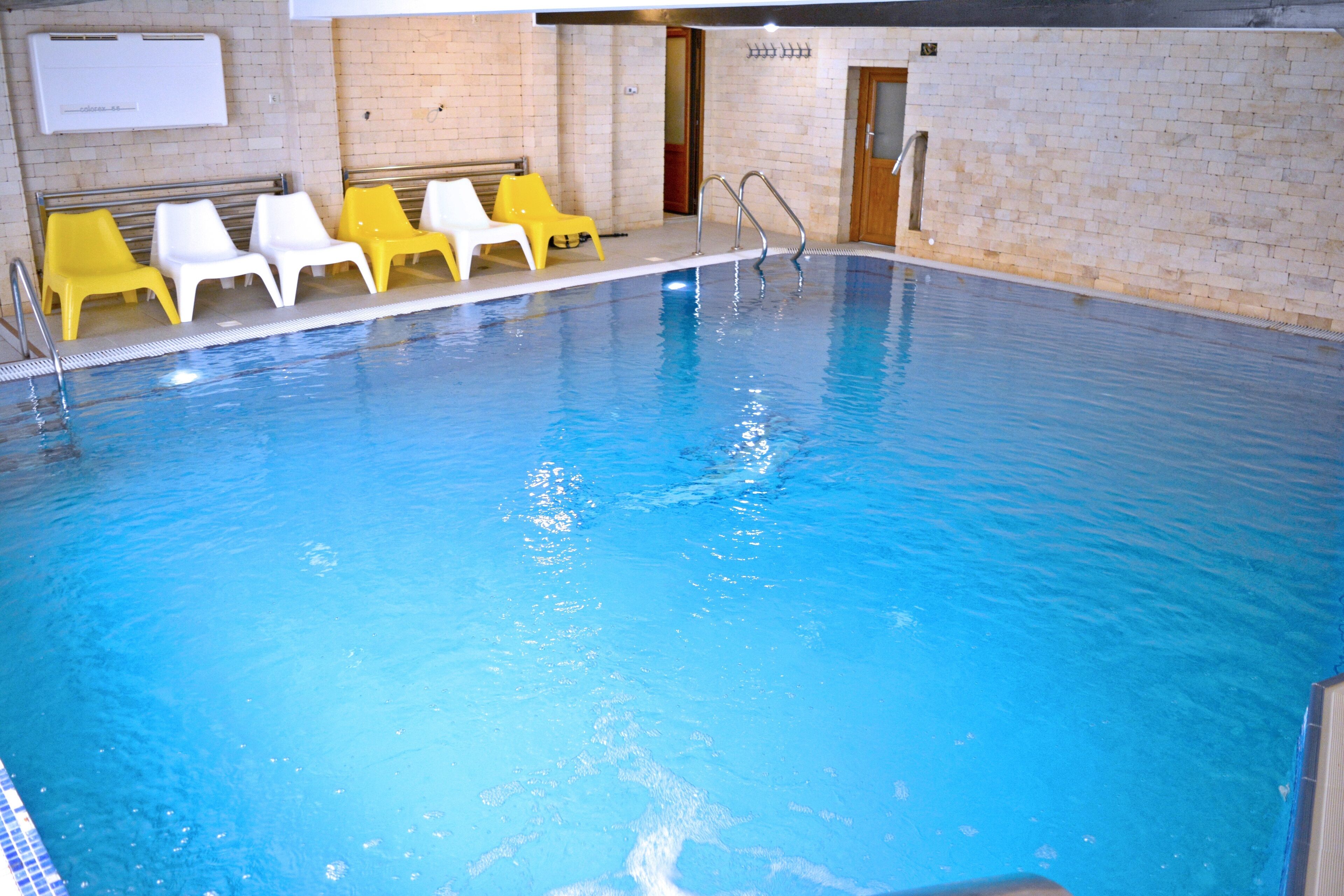 Piscina interior 