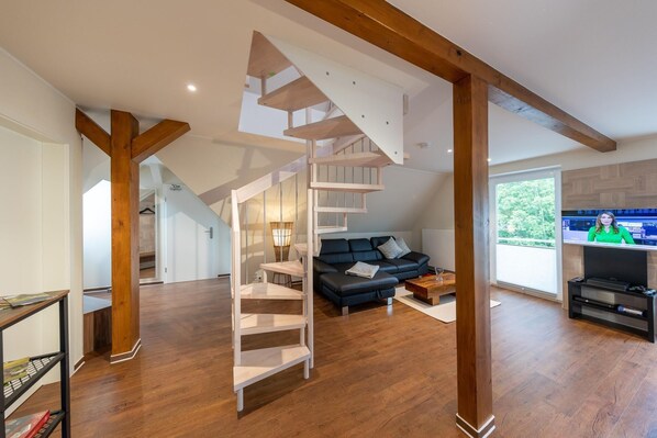 Televisor, leitor de DVD