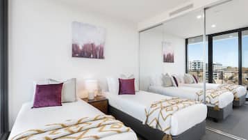 Apartamento Executivo, 2 quartos | 1 quarto, com decoração personalizada, com mobília individualizada