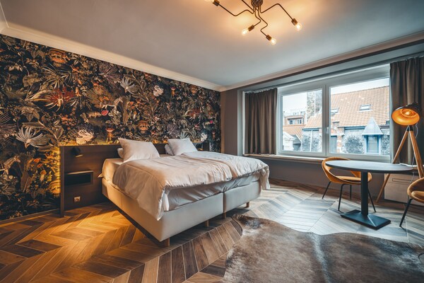 Prado Next Door - Ostend