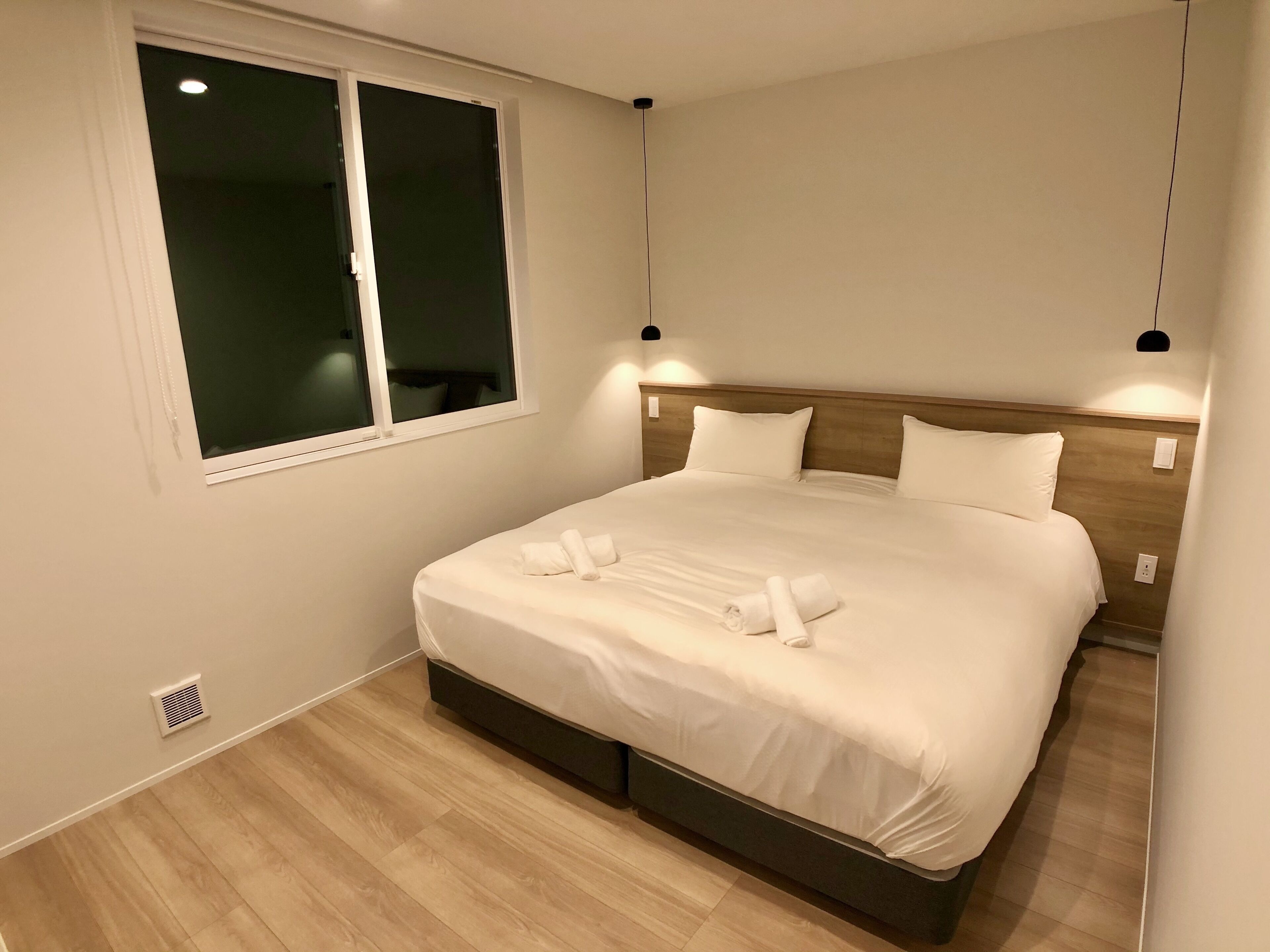 Chalé superluxo | 4 quartos, roupas de cama premium, camas com colchões pillow-top