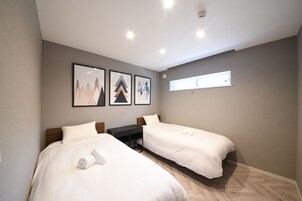 Chalé | 3 quartos, roupas de cama premium, edredons de pluma