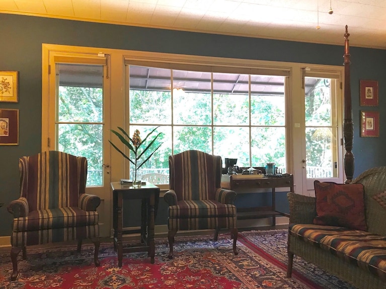 Two-bedroom Suite In The Treetops - Louisiana