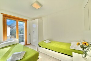 Apartamento Familiar, vários quartos, junto à montanha (Residence degli Oleandri 4B) | 2 quartos, ferro/tábua de engomar, Wi-fi, roupa de cama fornecida 