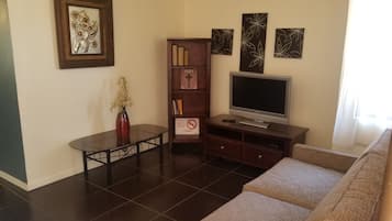 Casa, 2 quartos, micro-ondas | Interior