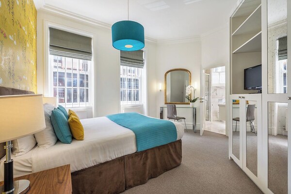 Chelsea - Sloane Avenue Apartments By Viridian Apartments - Chelsea