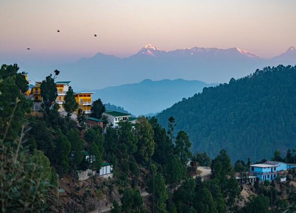 Justa Mukteshwar Retreat & Spa - Uttarakhand