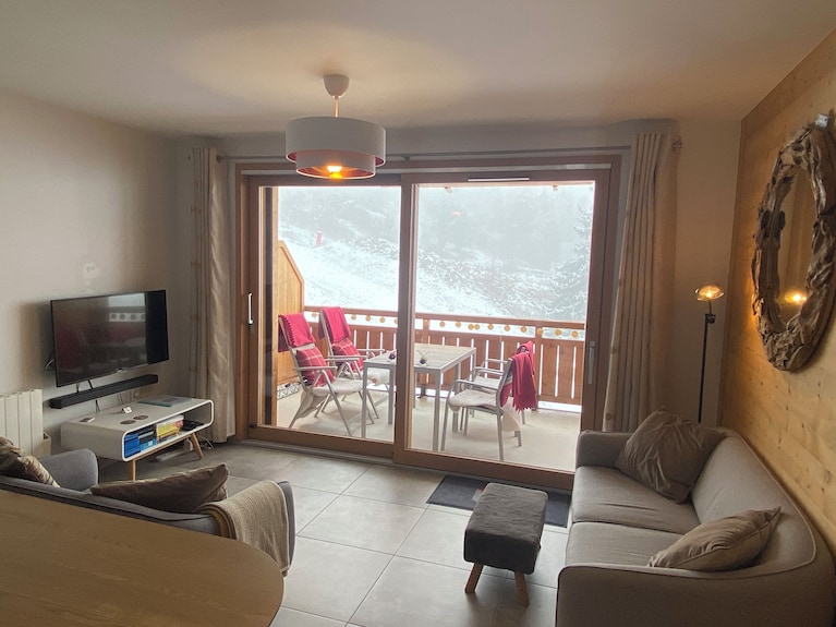 Skicycleoisans 4 * Rated Accommodation With Direct Piste Access In Oz En Oisans - L'Alpe d'Huez