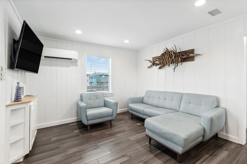 Coastal Cottage - Close To Gulf Shores Beaches/attractions! - Alabama