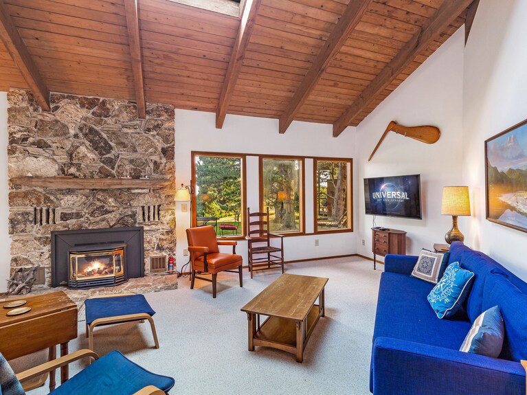 Across From The Beach! (Ecl) - Friday Harbor, WA