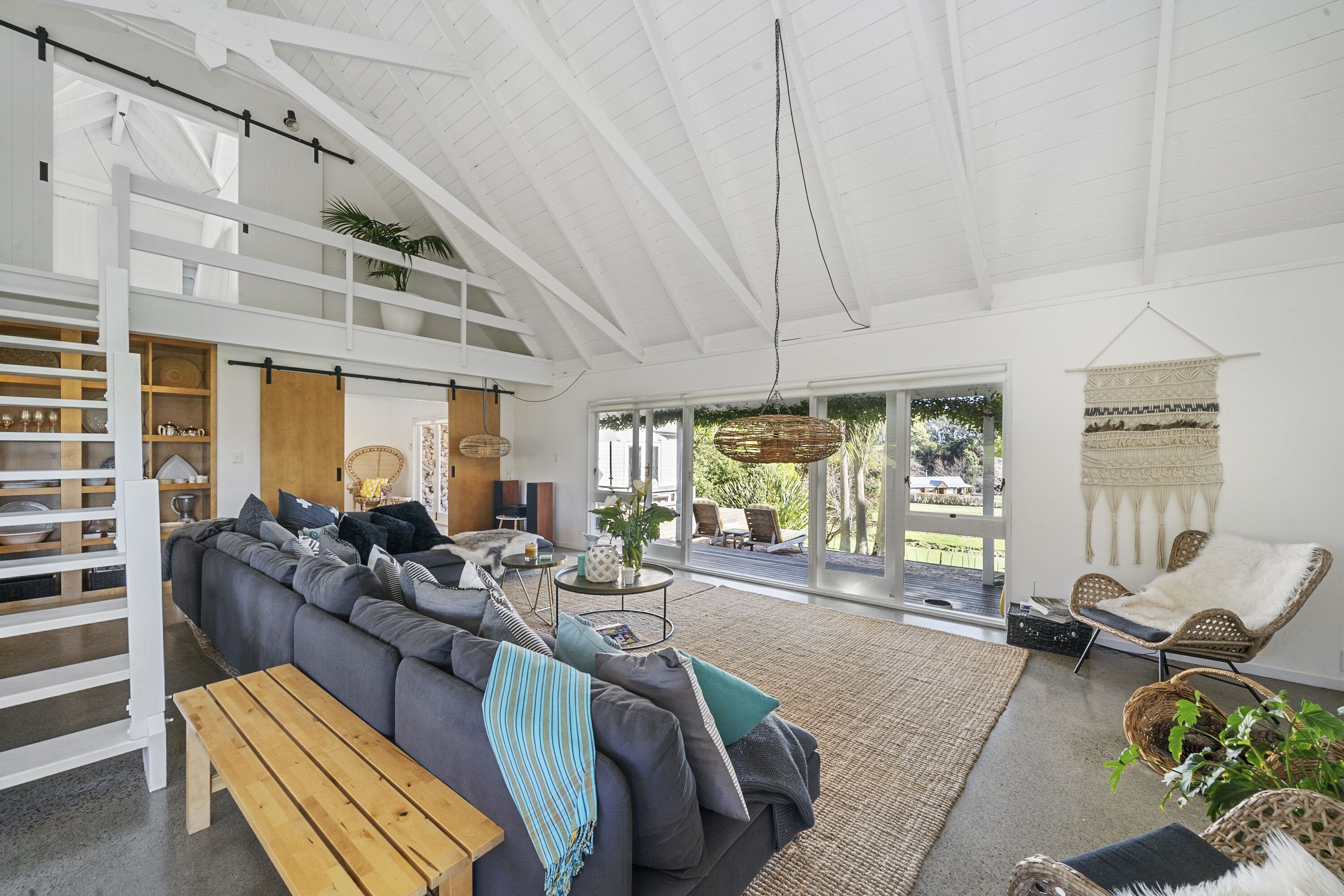 The House - The Lodge Te Horo - Ōtaki Beach