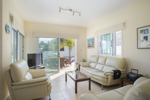 Televisor, ténis de mesa 