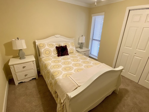 Island Retreat Condo (Pet Friendly!) - Sea Island, GA