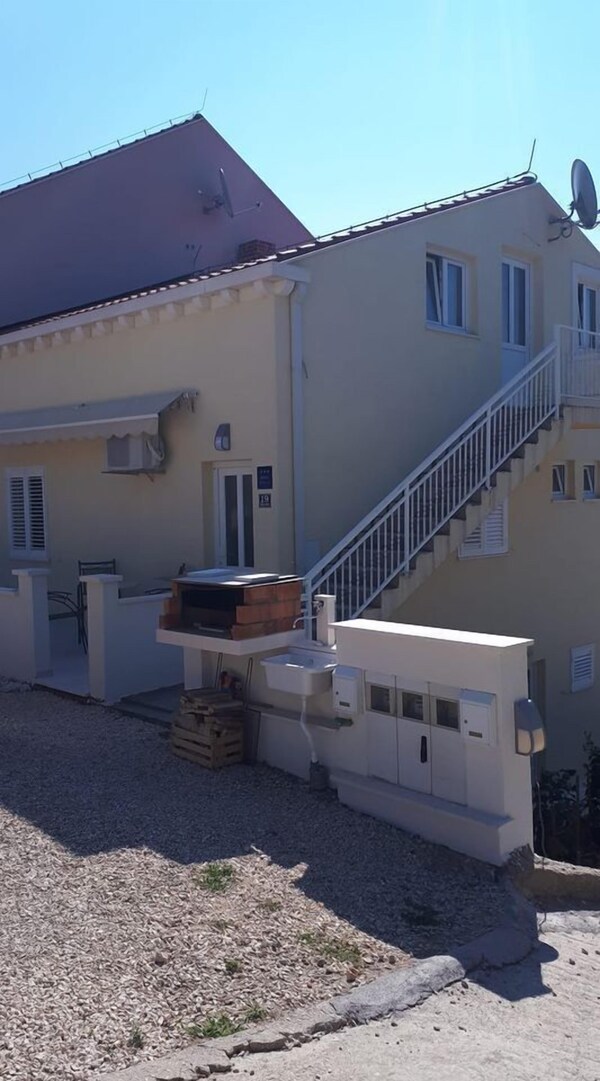 Apartments ŠIšević - Slano