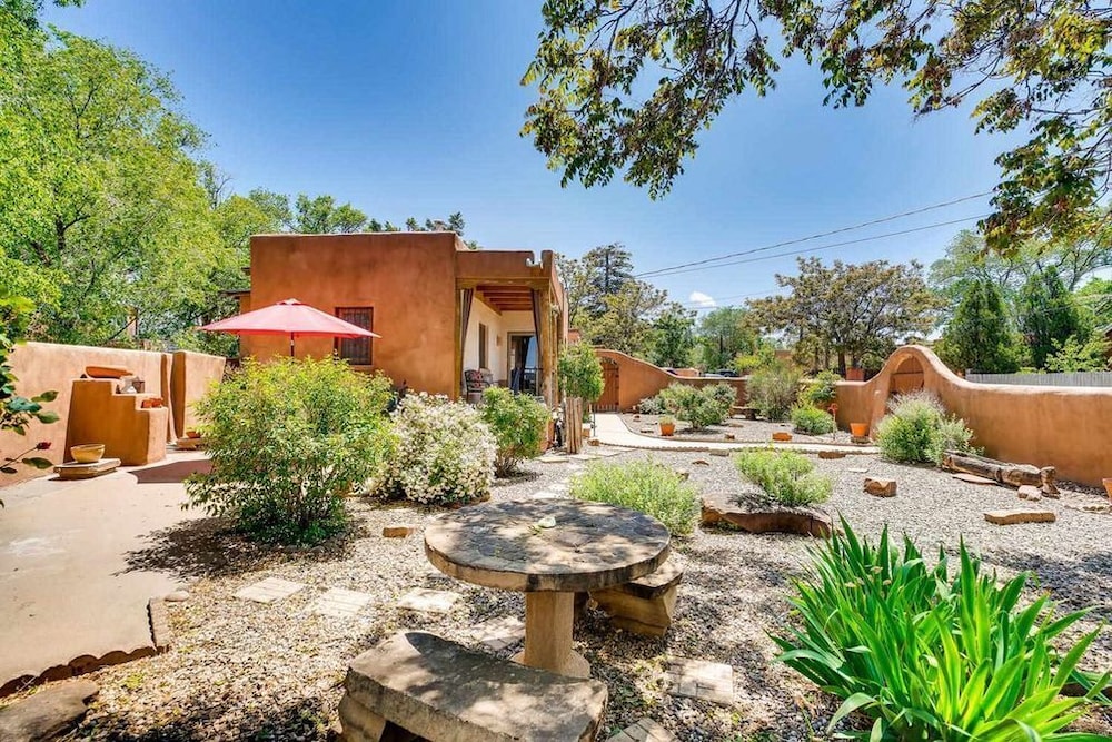 Gomez Gardens - Santa Fe, NM