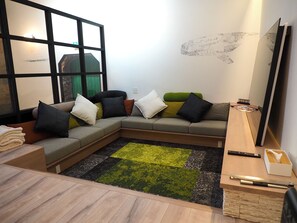 Casa, para não fumantes (Private Vacation Home) | Área de estar | TV de tela plana, Netflix, serviços de streaming