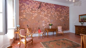 Suite (Muscadelle) | Sala