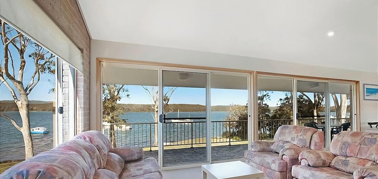 The Waterfront - Close To Shops, Club, Boat Ramp! - Newcastle