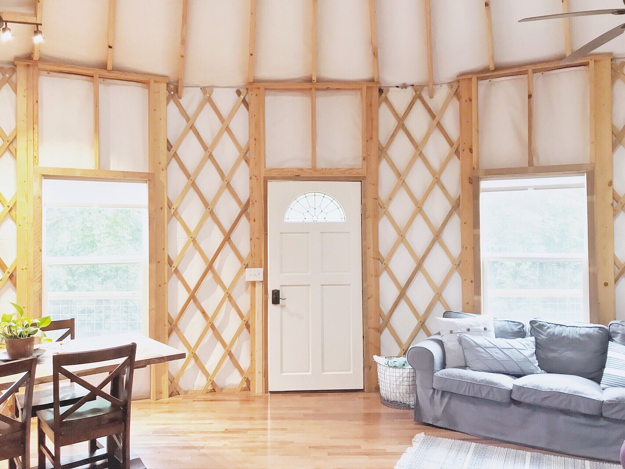 Yurt At Stillhouse Farm *Wifi *Creek *Private *Less Than 5 Miles From Vmi + W&l - Virginia Safari Park, Natural Bridge