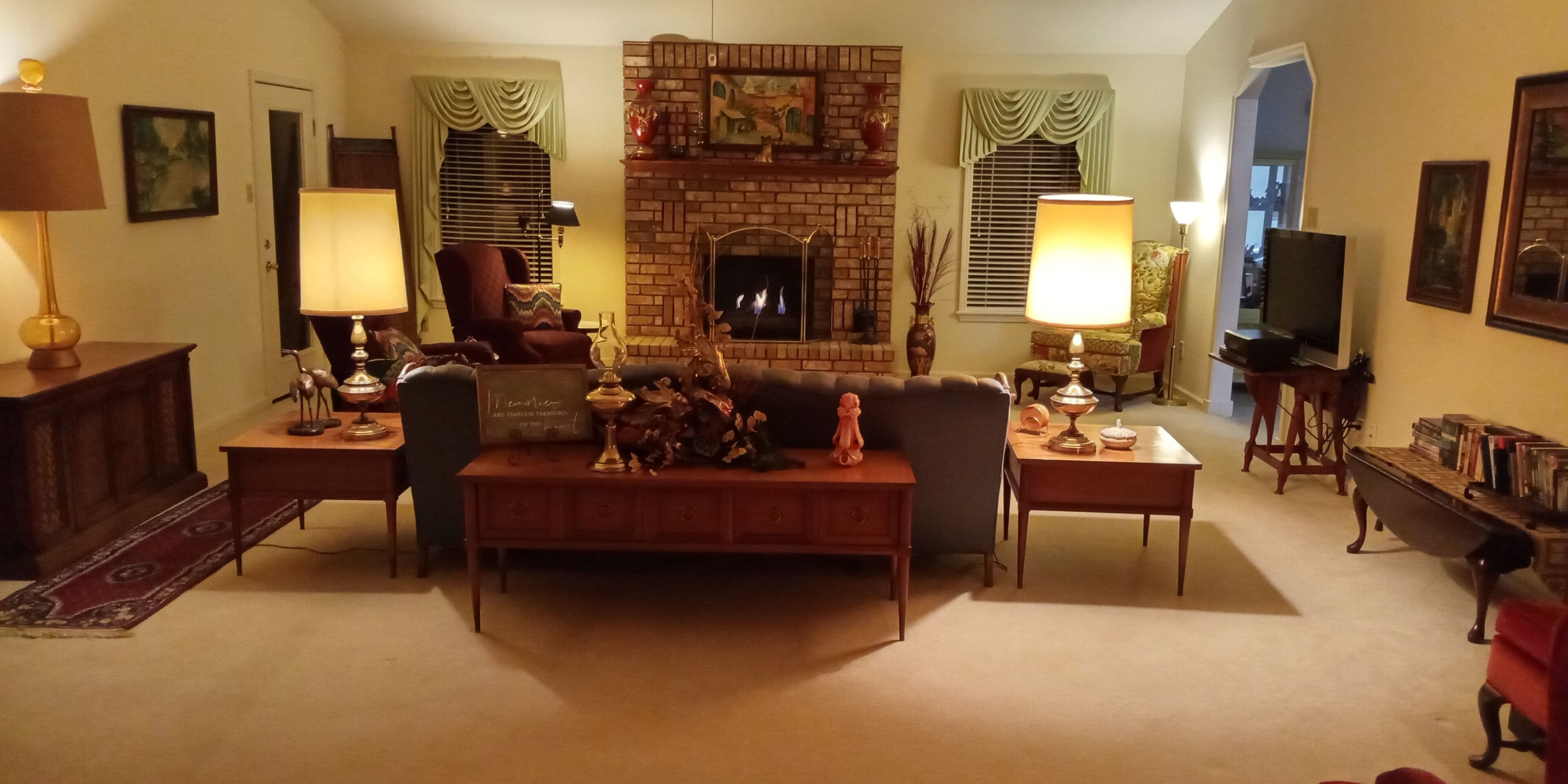 Welcome To Polly's Place - Arkansas