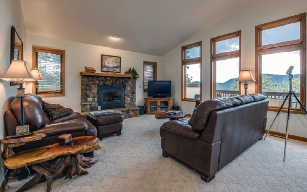 Work Away From Home- Mountain Home!!! Mountain Views Of Rmnp,hot Tub,sauna, Rural, Mountain Getaway-top Of The World, Estes Park Co - Lyons, CO