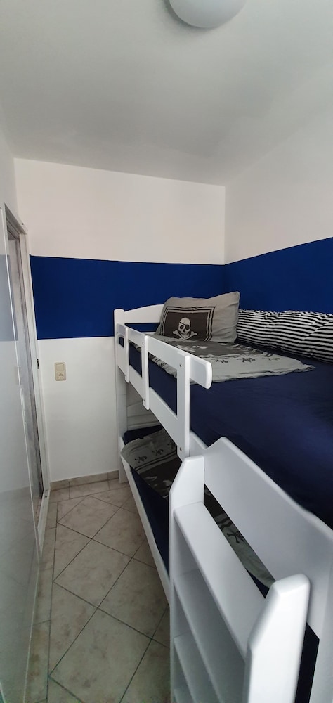 Apartment Blue For Up To 6 People, Air Conditioning, Close To The Beach, Spacious Terrace - Zaton