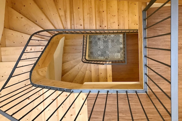 Cofres nos quartos, individualmente decorados