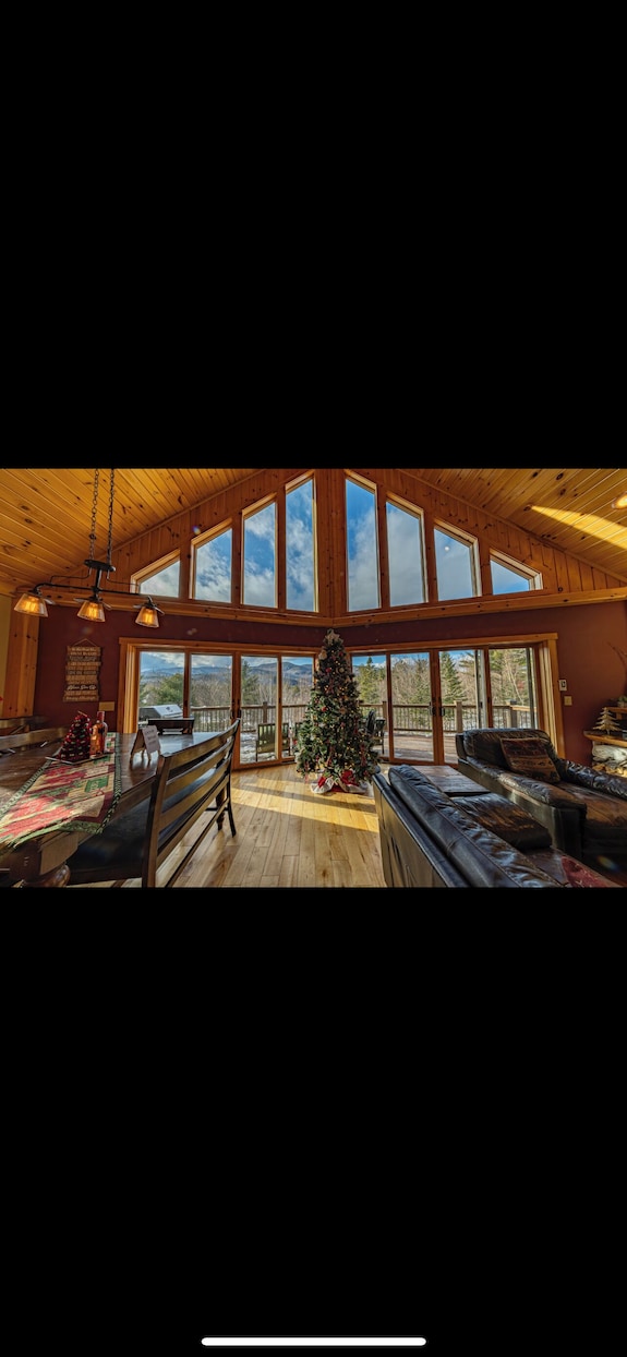 Beautiful Chalet To Enjoy All Four Seasons - New England